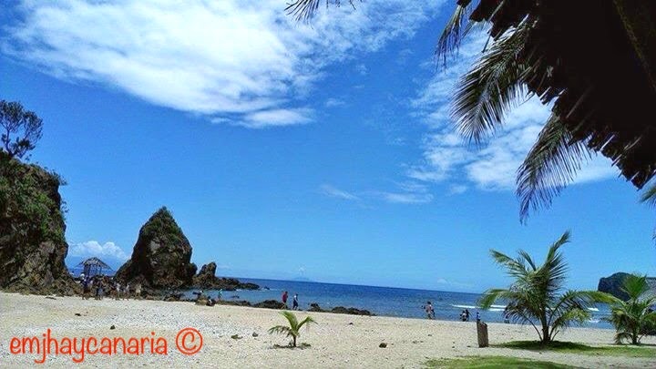 Titowew & Limelight: DIGUISIT BEACH & ROCK FORMATION - BALER AURORA